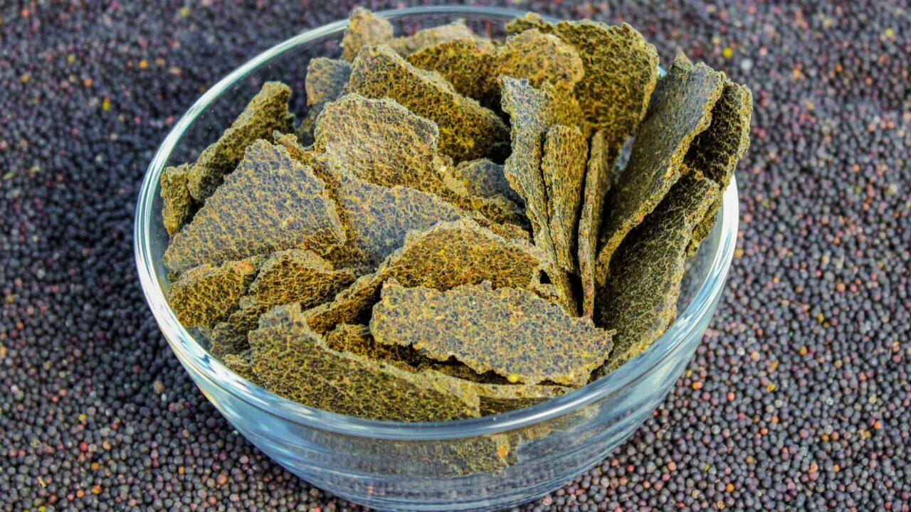 Rapeseed oil cake | Novoaltaysk Oil Extraction Plant